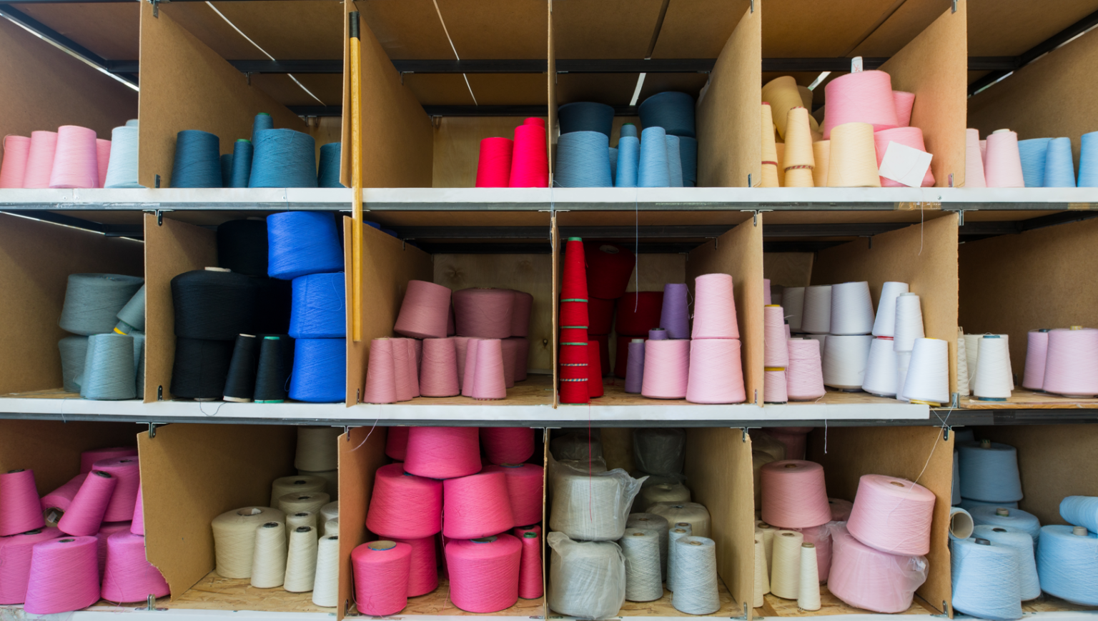 Custom Sock Pricing : 30+ Vendors Compared | Who Wins? - SockCustom